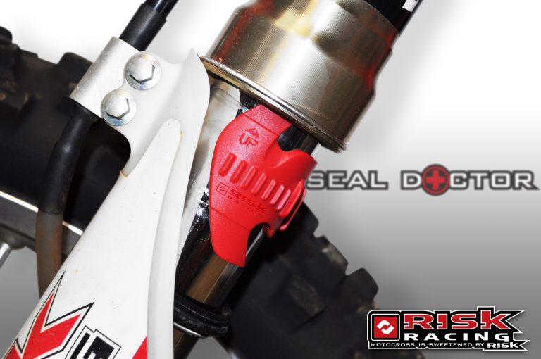 How to Clean Leaky Fork Seals | MOTODOMAINS